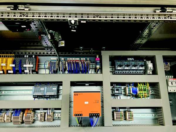 Switch Cabinet Construction - BLEICHERT Automation GmbH & Co. KG - Fördertechnik
